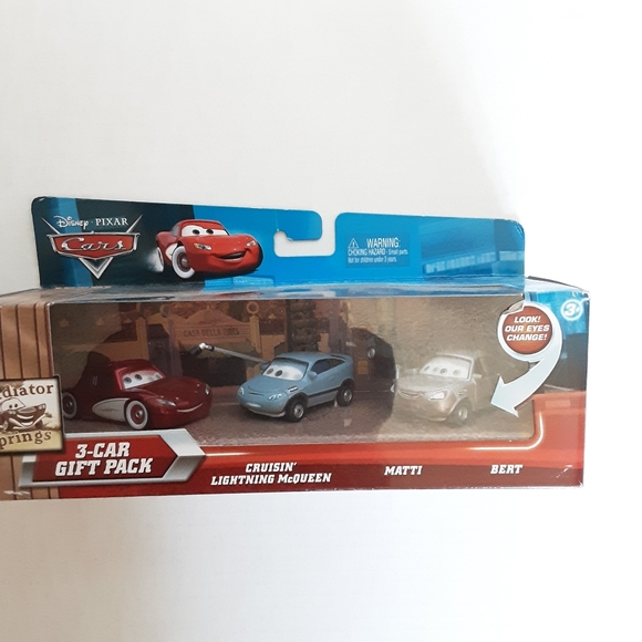 Disney | Toys | Disney Pixar Cars Multipacks Radiator Springs 3car Gift ...